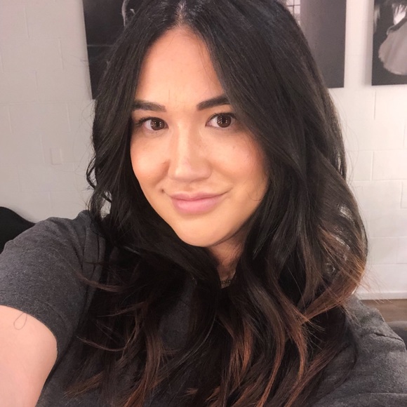 Brittany's Closet (@brittanyconnors) | Poshmark